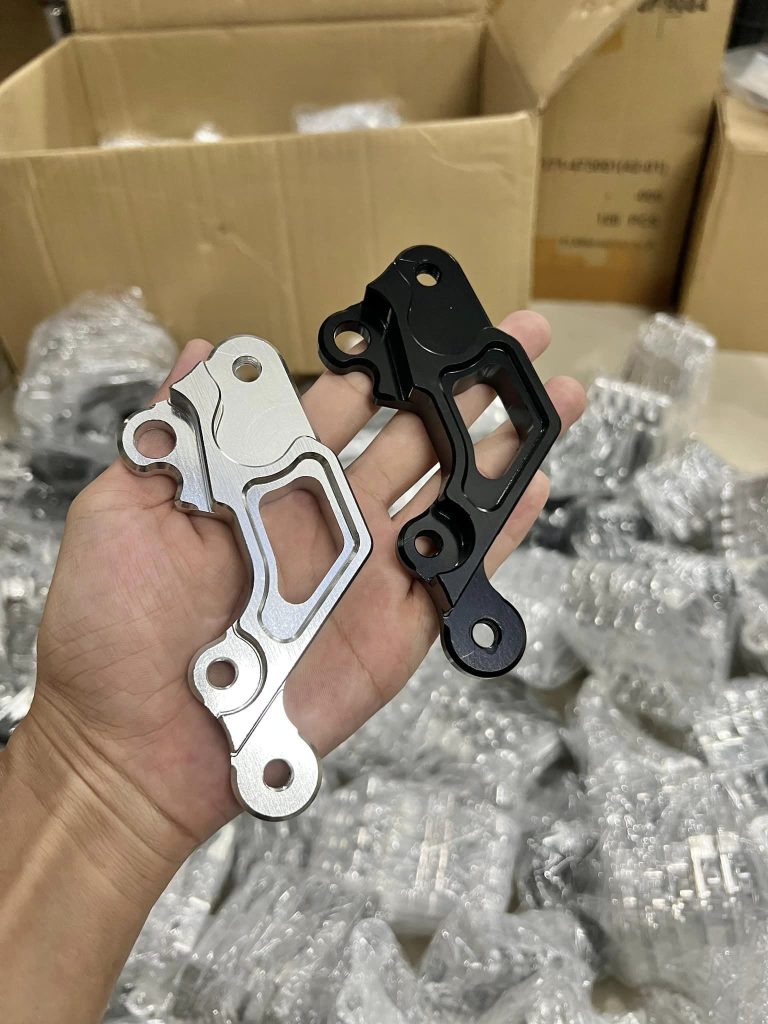 Pas heo trước WINNER X/V1 heo 2pis Nisin Thái 256mm nhôm cnc nguyên ...